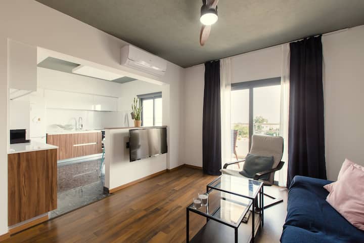 Modern Sea View Apartment / Fully Renovated - Nissi Beach