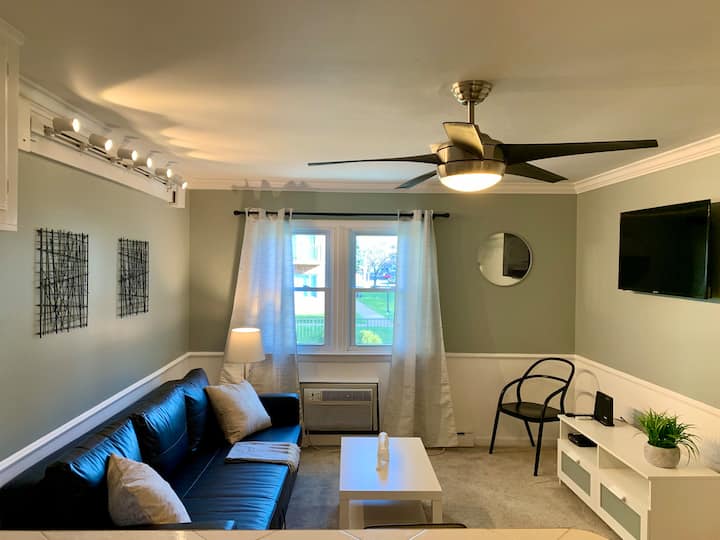 1 Bedroom Apartment In The ❤️ Of Downtown Stamford🌈 - Stamford, CT