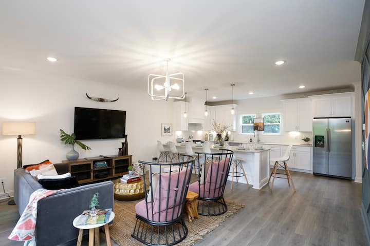 36  Beds |     3 Side By Side | Large ​ Celebrations - Nashville, TN