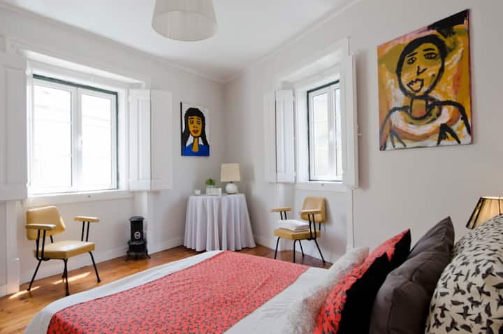 House 3 Rooms With Balconylisbon Center - Lumiar