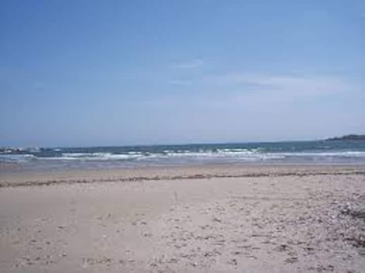 Bonnet's Little Beauty ! - Narragansett, RI