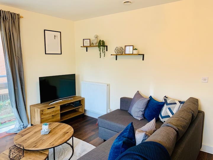 The Perfect Private Flat With Free Secure Parking. - Southampton