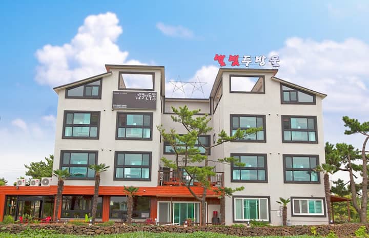 Starlight Drops Pension - 濟州市