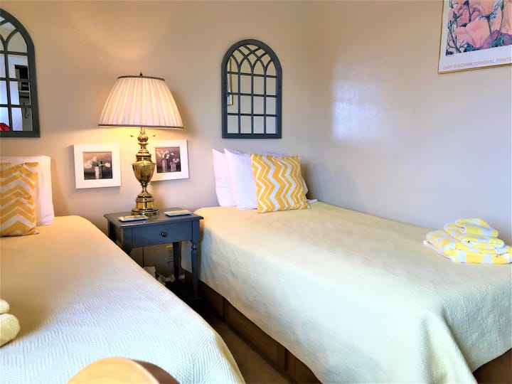Cheerful:  Peaceful Views Of San Jose Valley - San Jose
