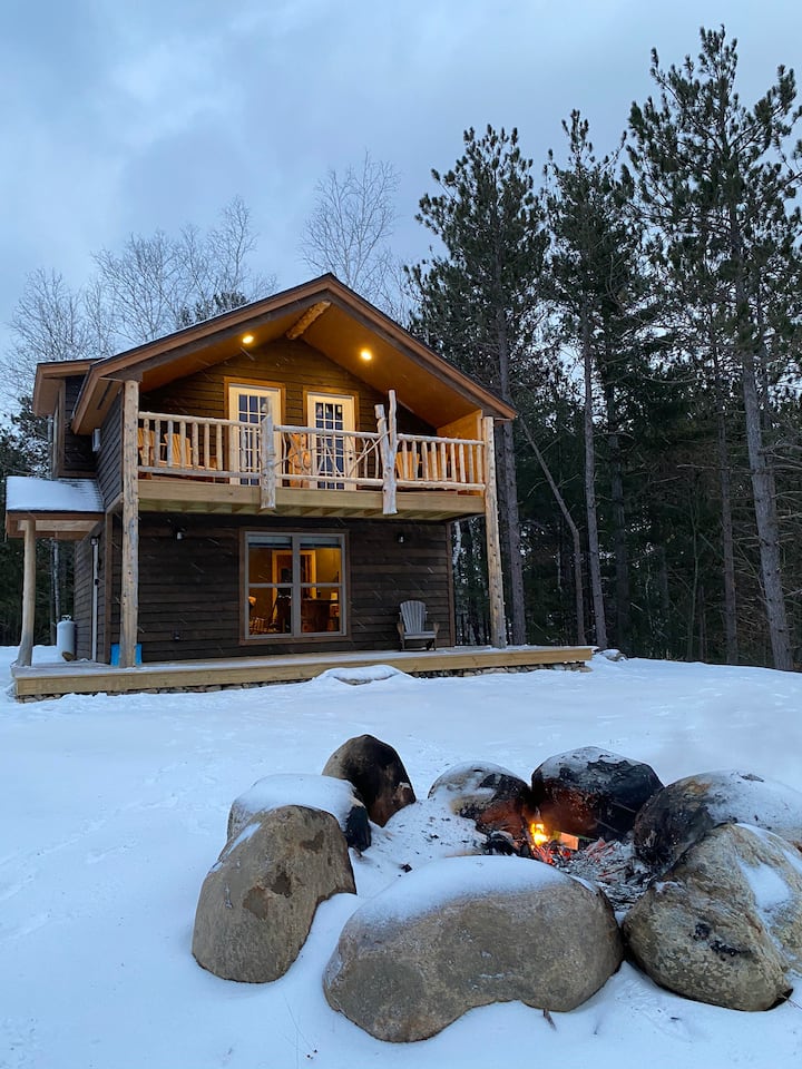 Woodland Vacations Little Bear - Wilmington, NY