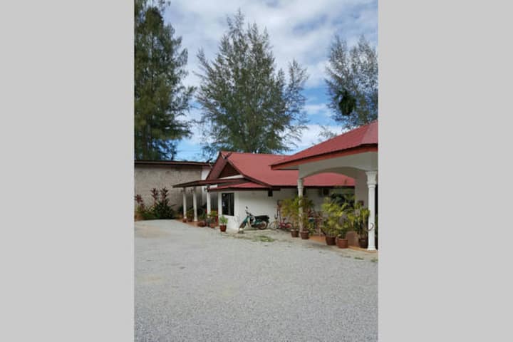 Twin Room 3 (Shared Bathroom) - Langkawi
