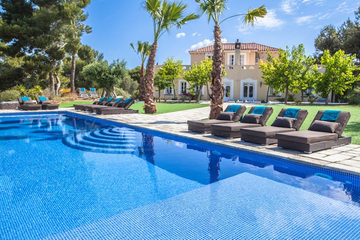Casa Nova Estate - Sitges