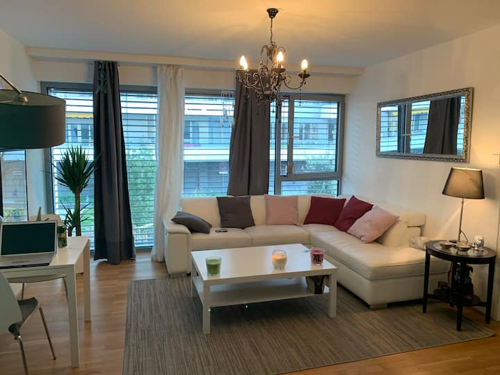 New Modern Stylish 1 Bedroom Apartment - Genf