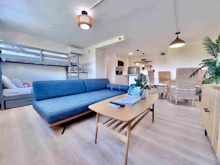 Tropical Island Family 1br Condo-central Waikiki - Honolulu