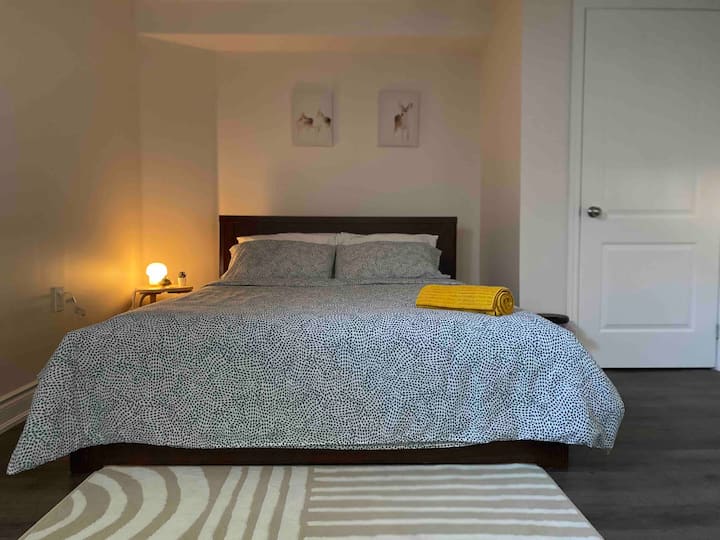 Lovely Studio - Caledon