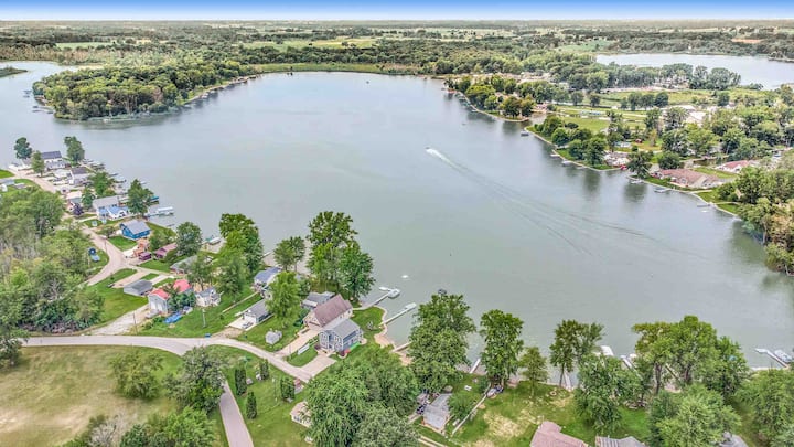 Indiana Beachfront Vacation Rentals - United States | Airbnb