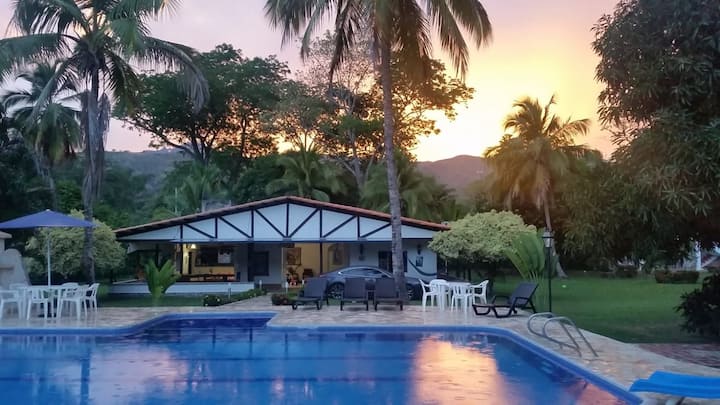 La Finca Más Linda De El Sector - Santa Fé de Antioquia