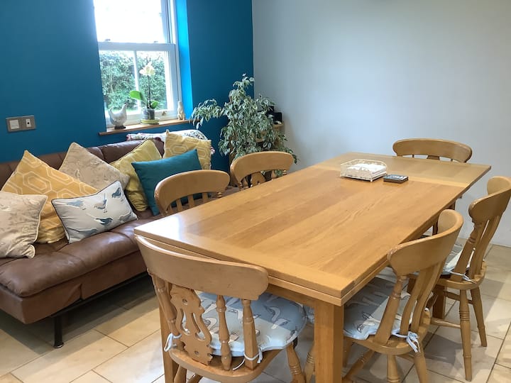 Twin Room In West Somerton. Includes Breakfast. - Hemsby