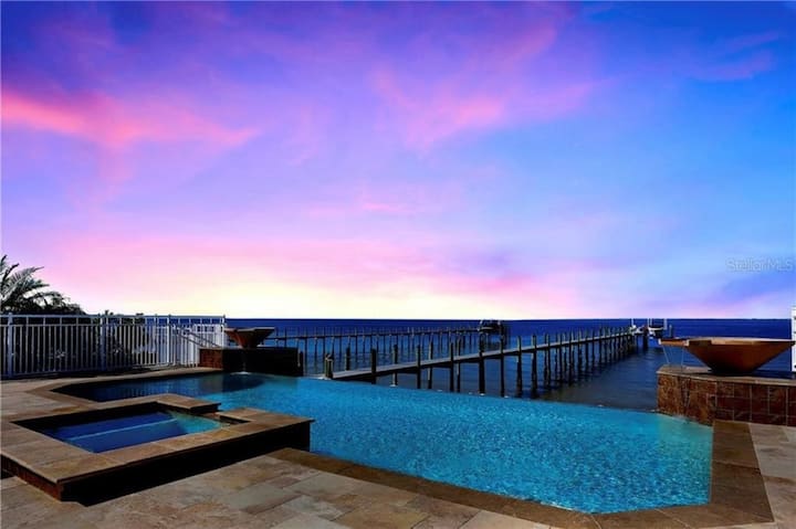 Villa Del Mar Apollo Beach- ¡Casa Impresionante En Tampa Bay Con Vistas De La Bahía Magnífica! - Apollo Beach, FL