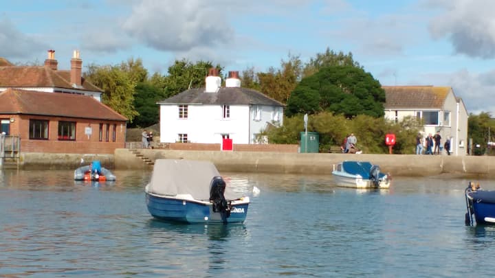 19th Century Cottage With Sea Views In Emsworth - Hayling Island