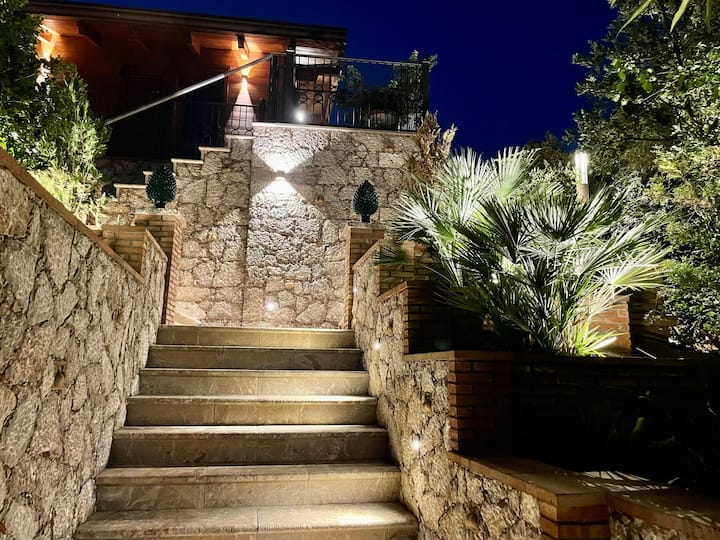 Luxury Chalet In Taormina With Pool And Garden - 陶爾米納