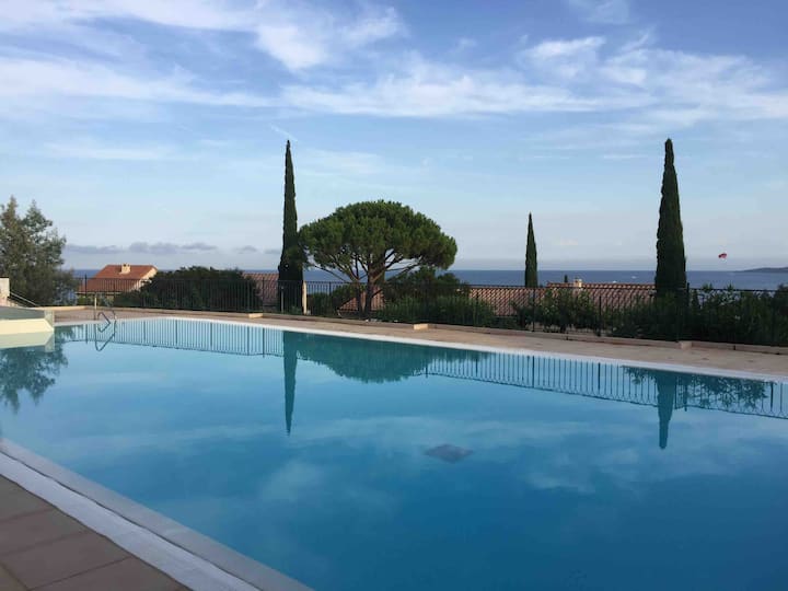 Côte D’azur, Piscine, Mer, - Les Issambres
