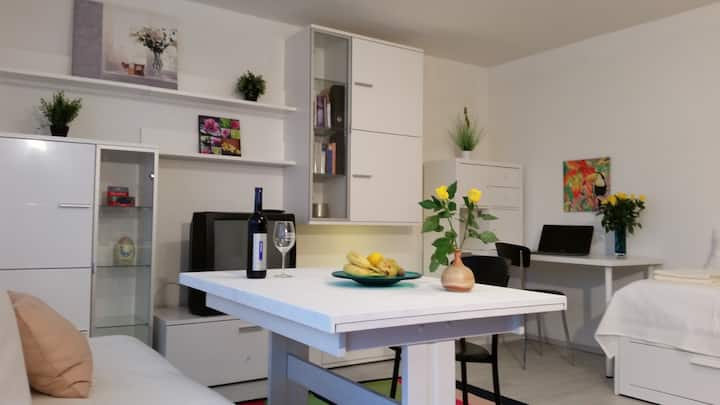 Heilbronn City Centre Room 3 - Heilbronn