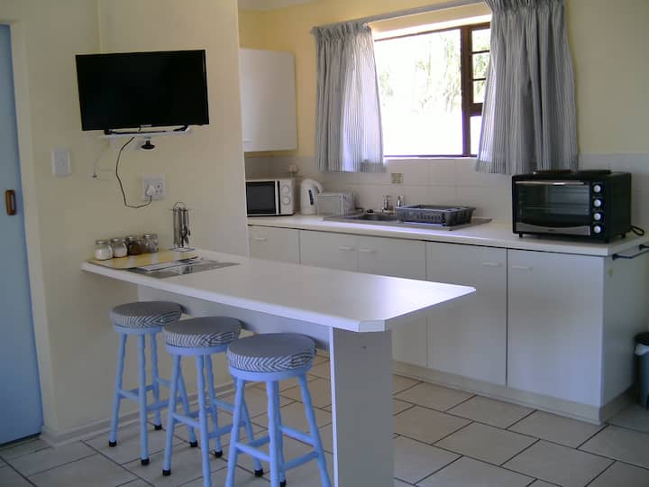 Shelley @ Sandown - Saint Francis Bay