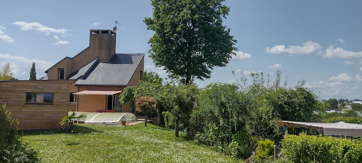 Villa Avec Jardin Et Piscine. - Rodez