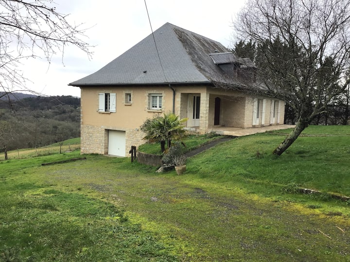 Maison De Caractère 8 Personnes, Calme Et Panorama - Brive-la-Gaillarde