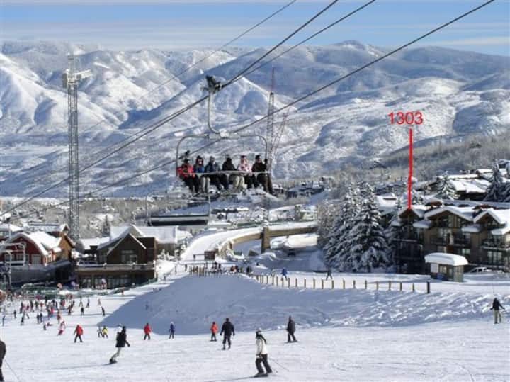 Snowmass Village Ski In And Out Gem! - Snowmass Village, CO