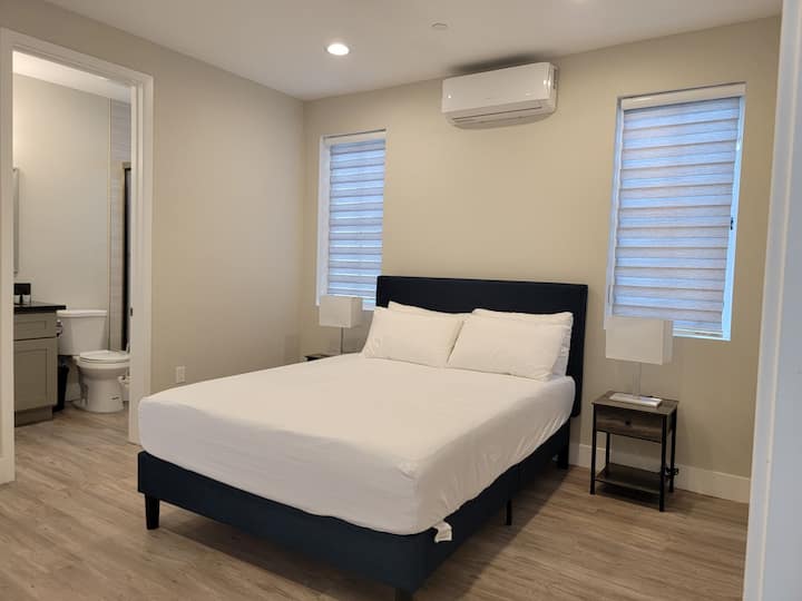 Adorable 1 Bedroom Guest Suite With Gated Parking - San Gabriel, CA