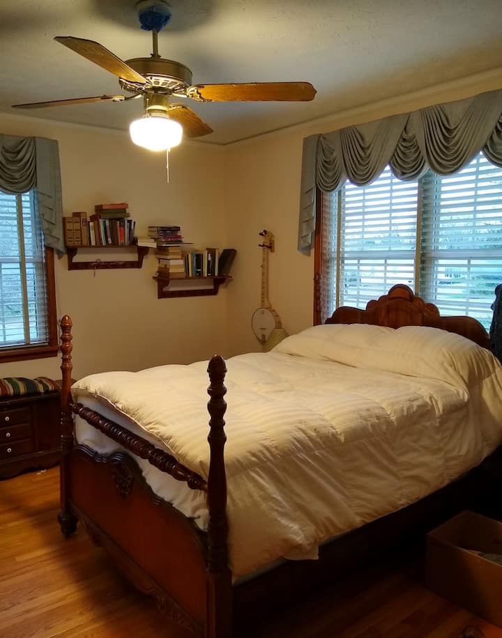 The Cozy House - 1.4 Miles From Downtown Athens - Athens, GA