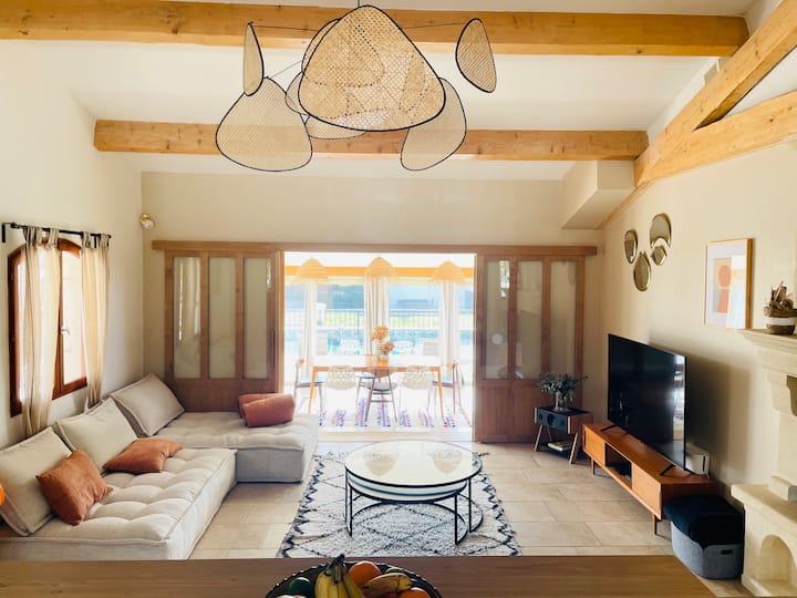 Arles : Villa Au Calme Avec Piscine Sécurisée - Arles