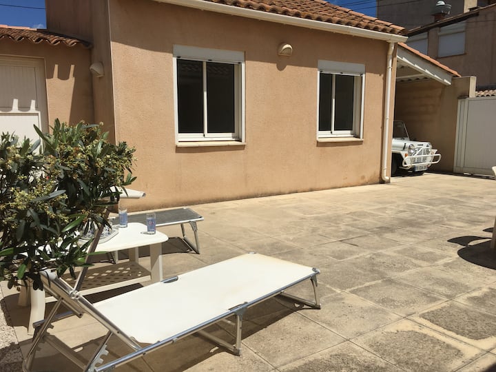 Demeure Avec Patio à 100 M. De La Plage - Valras-Plage