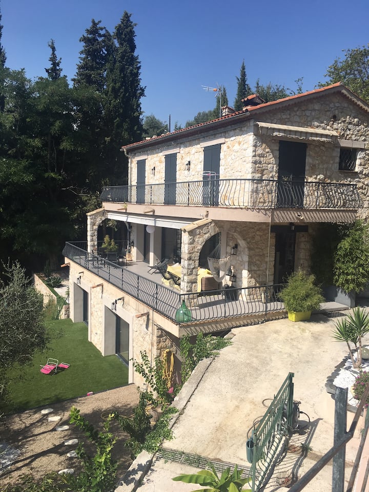 Superbe Villa-210m2 Piscine,10mn Du Centre Et Mer - Nizza