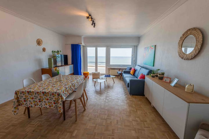 Gezellig Zeedijk Appartement - Oostende