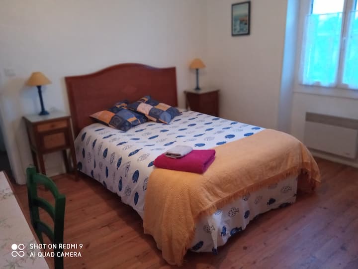 Chambre En Maison Basque - Hendaye