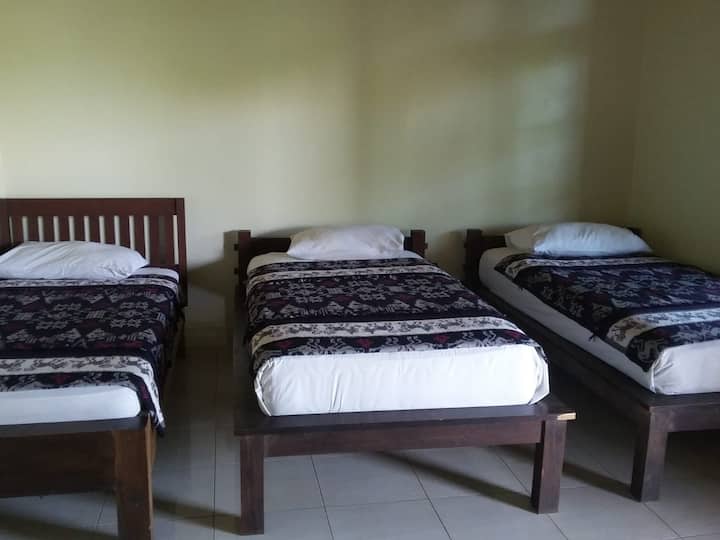Gobleg Inn Uluwatu 3 Single Beds #7 - Bali