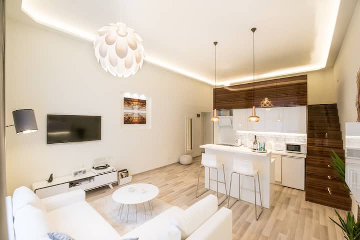Luxury Modern Apartment - Budapest