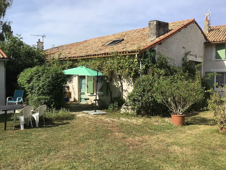 Pavillon De Chasse, Gîte 2/4 Pers - La Vallée Des Singes