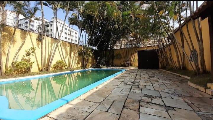 Casa Com Piscina Em Praia Grande A 50 Mt Do Mar. - Praia Grande