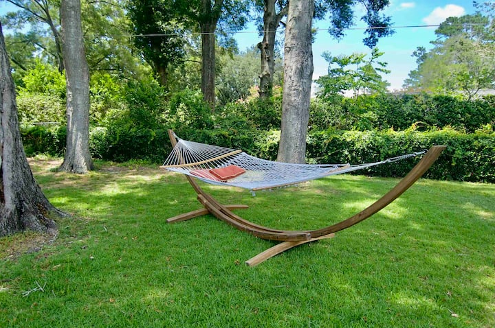 Big Hammock! - Pet-friendly Large Backyard! - Ocala, FL