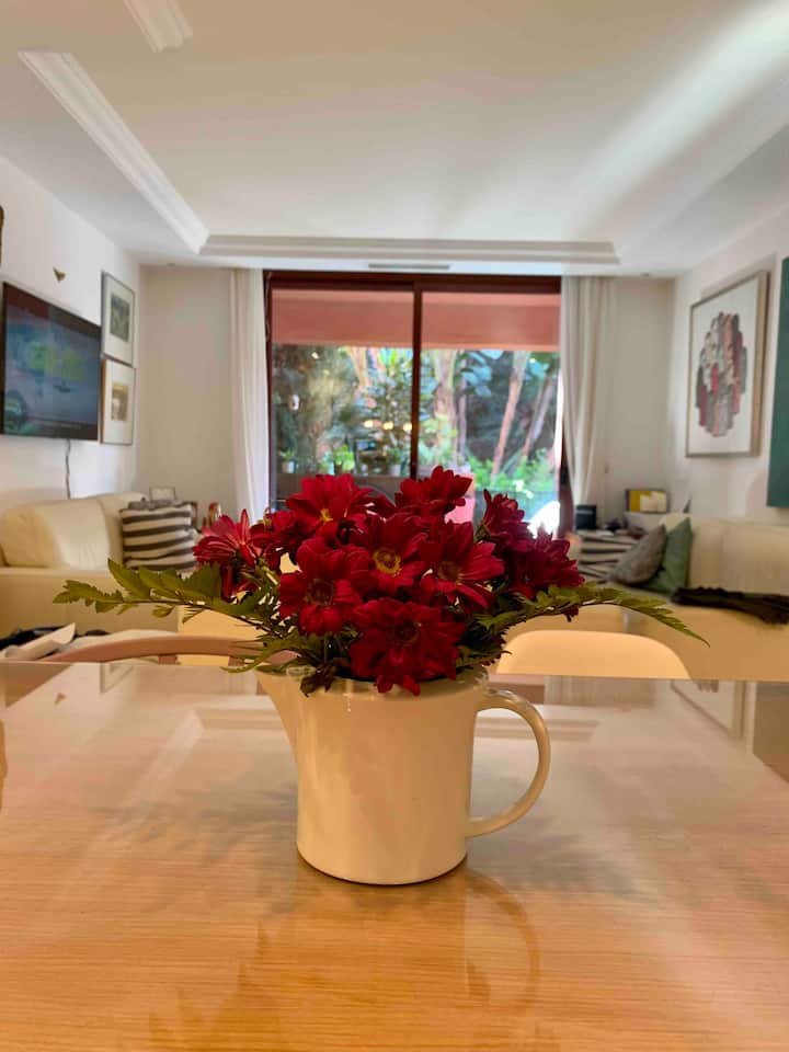 Amplio Y Acogedor Apartamento A Pasos De La Playa - Marbella