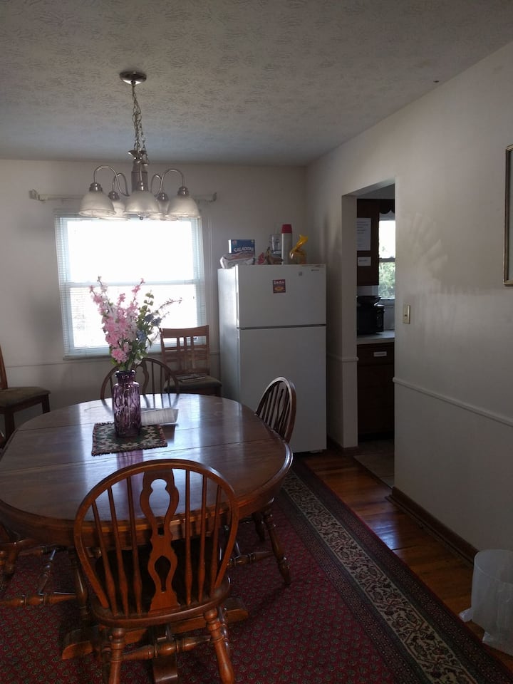 Tulsa #4 Nicely Priced Bedroom - Columbus, OH