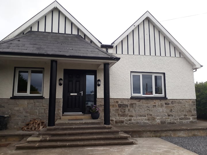 Church Road Holiday Let. - Bundoran
