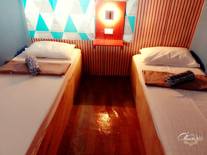 Oslob Anglers Beachfront Twin Single Room Amakan - Oslob