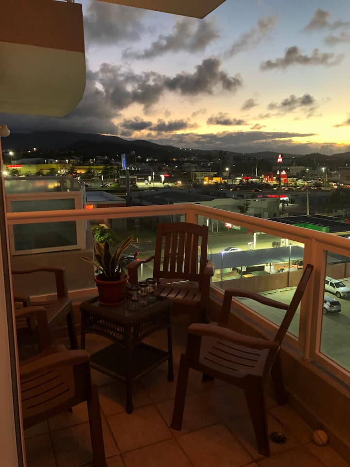 Step Away To The Beach, Shopping & Exploring - Puerto Rico