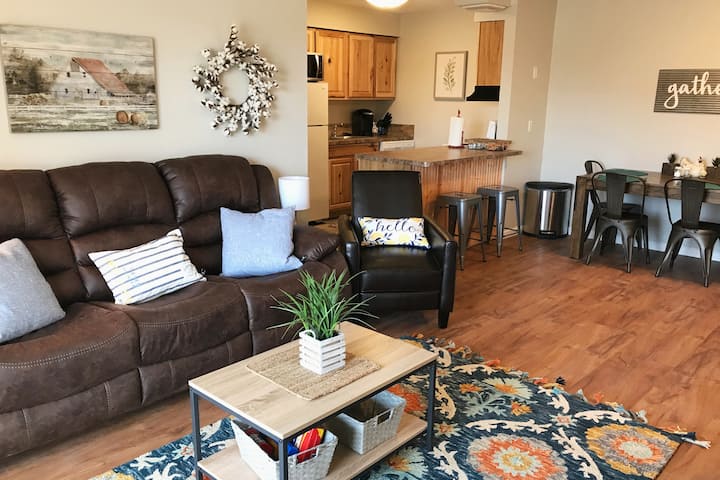 #02 Totally Private, Main Floor, Pet Friendly - Idaho Falls, ID