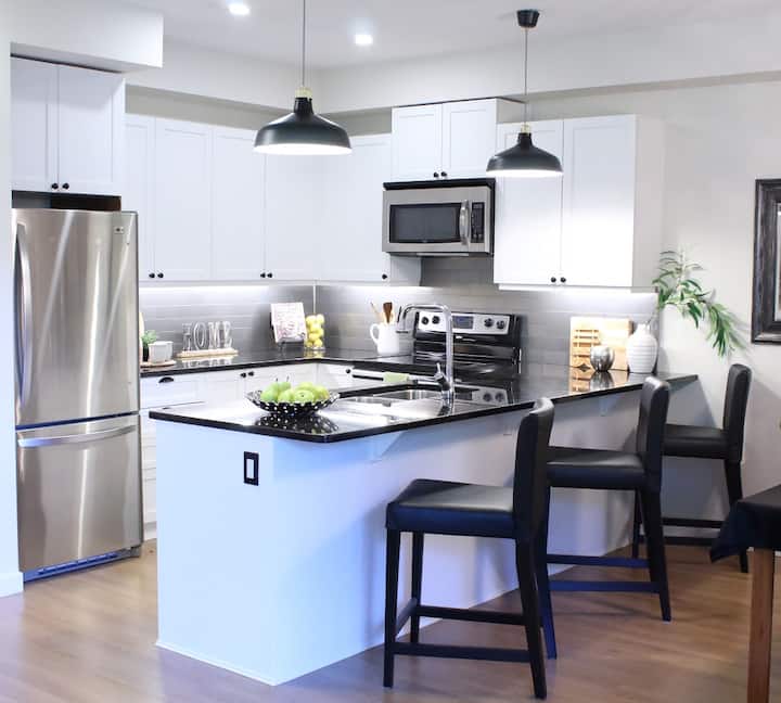 Downtown Hideaway With High Speed Fiberoptic Wifi - Nanaimo