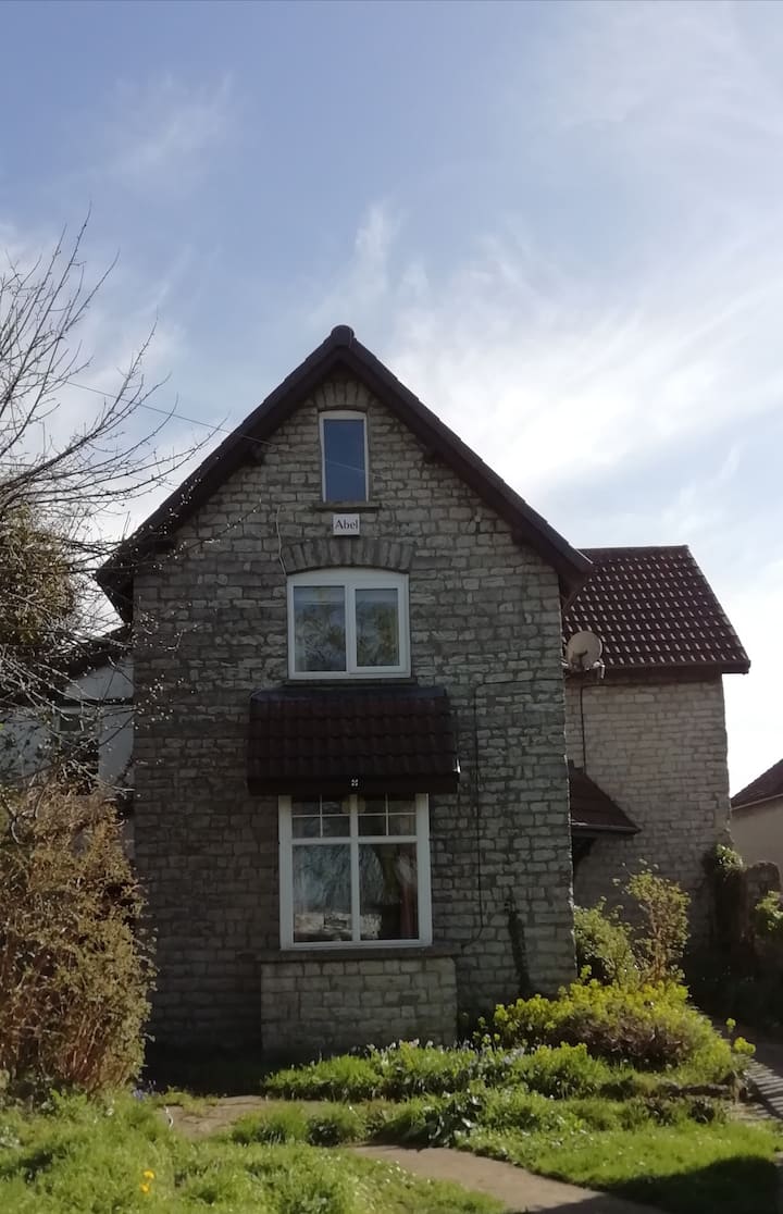 3 Bed Home Nr Glasto Site- Popular With Performers - Glastonbury