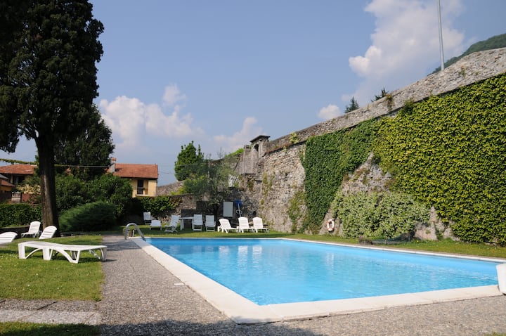Residence Oleandro, Bilocale  Vista Piscina - Domaso