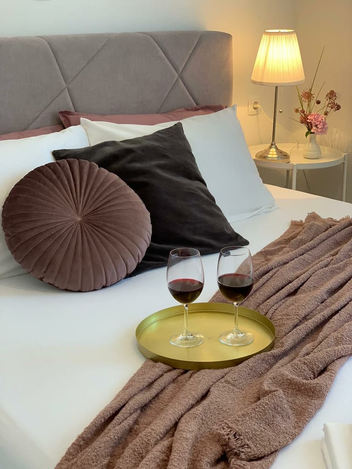 Tina's Sunshine Apartment - Trogir