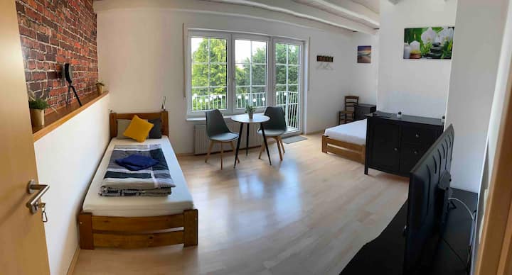 Schönes Ferienhaus&monteurzimmer Direkt In Lich - Lich
