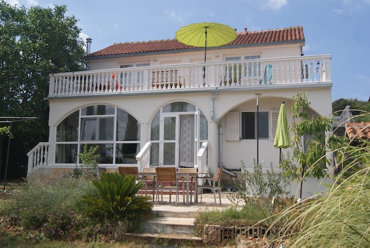 Apartment Maestral Nautika - Sea - Pirovac